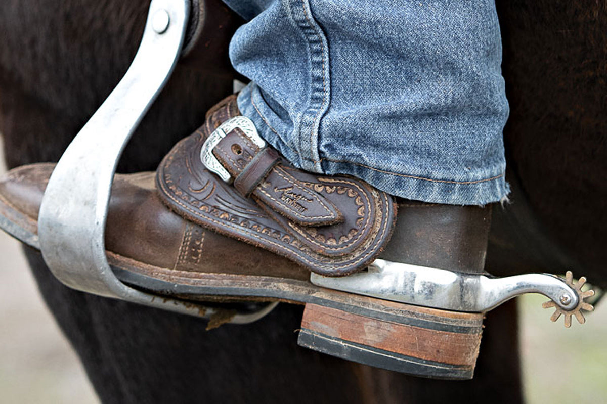 The Making of Our Spur Straps - Angus Barrett Saddlery